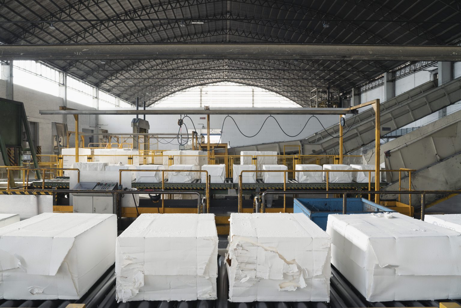 Bio-syngas: a new route to decarbonization for heat-intensive process ...